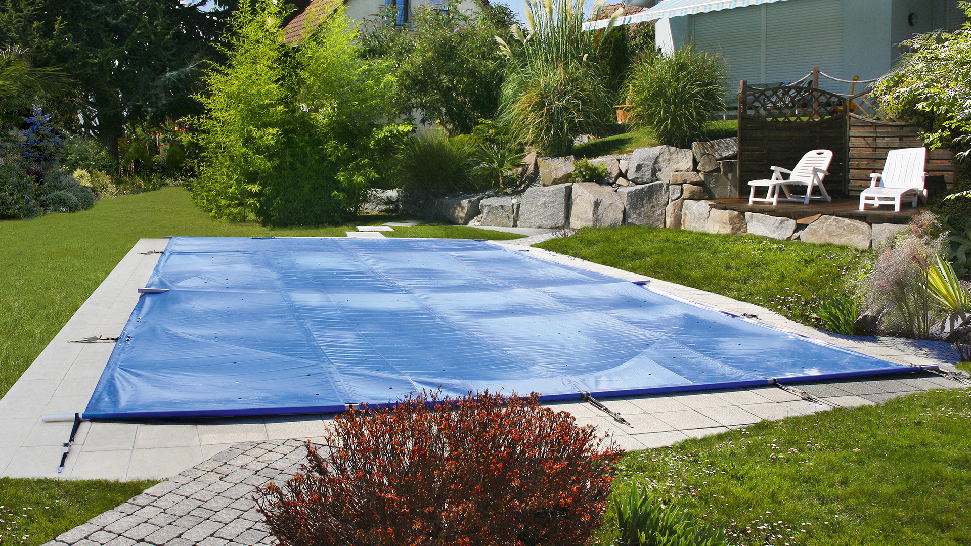 Couvertures de piscine, volets de piscine et enrouleurs | Piscines Waterair