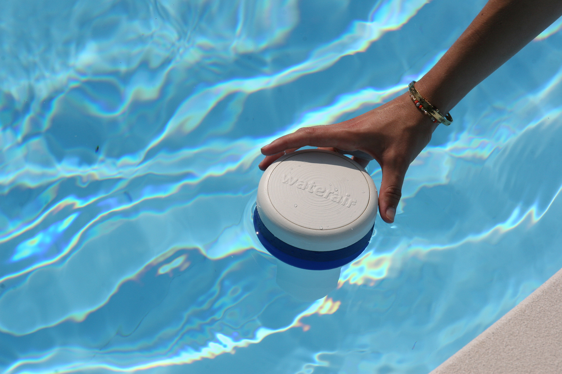 Pool water monitor | Smart pool | Waterair Swimming Pools